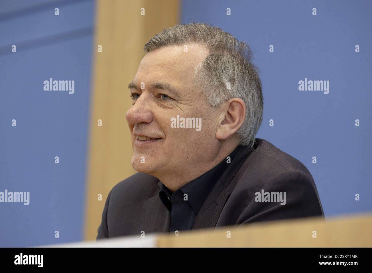 Jan van Aken at the press conference of Die Linke during the review of ...