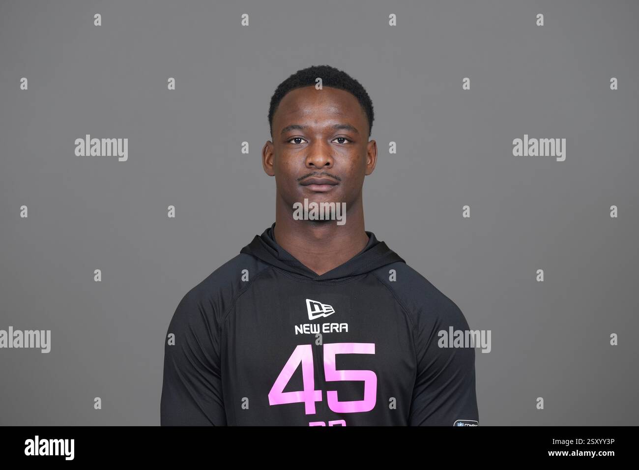Texas defensive back Andrew Mukuba (DB45) poses for a portrait at the ...
