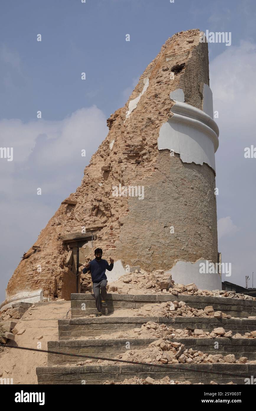 Dharahara tower after earthquake, kathmandu, nepal, asia Stock Photo ...