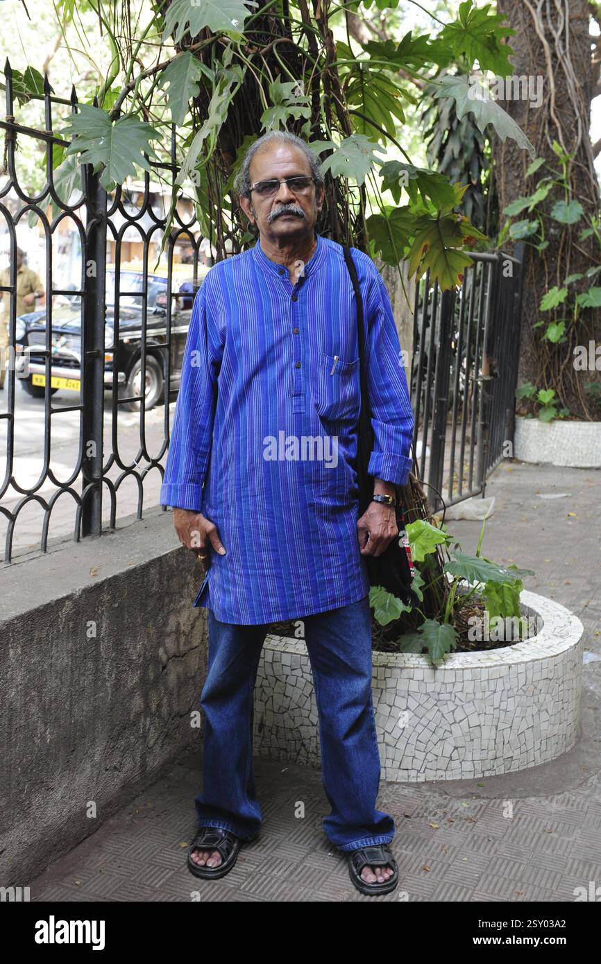 Marathi poet hi-res stock photography and images - Alamy
