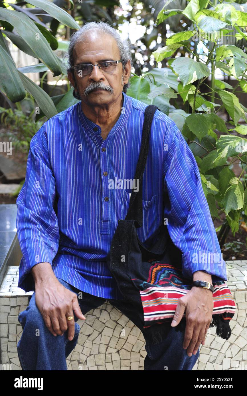 Marathi poet hi-res stock photography and images - Alamy