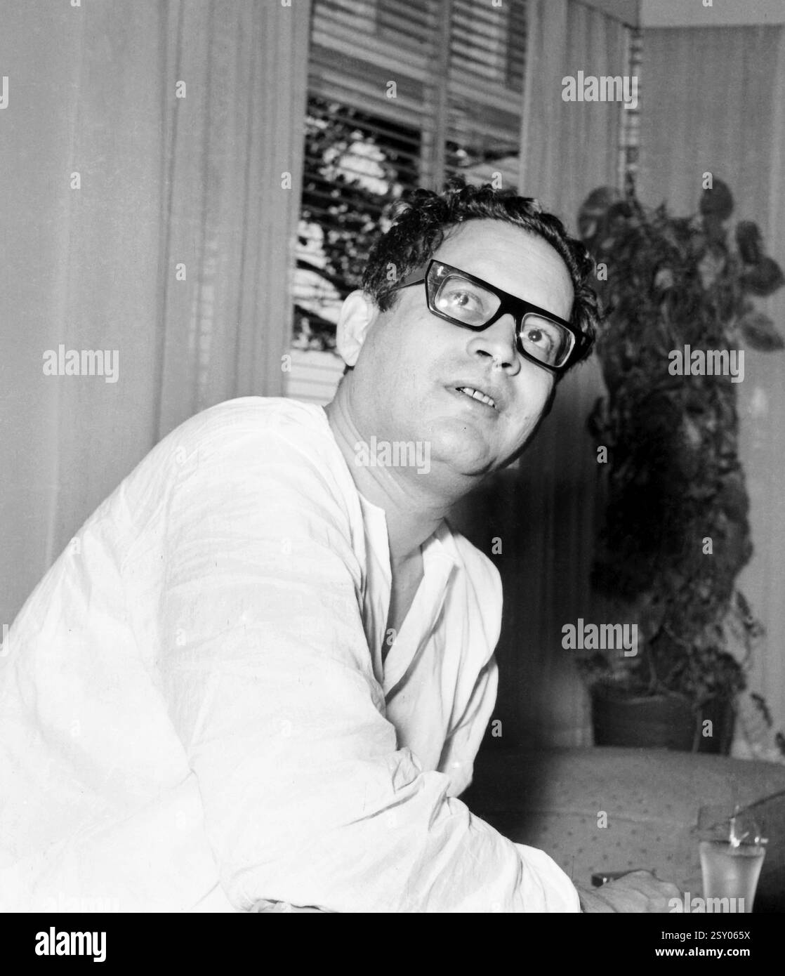 Indian bollywood film director, guru dutt Stock Photo - Alamy
