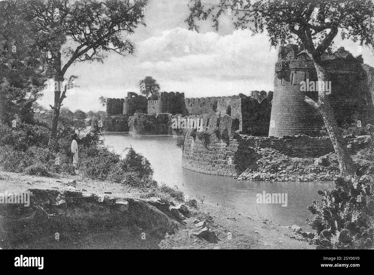 Fort, gulbarga, karnataka, india, asia Stock Photo - Alamy