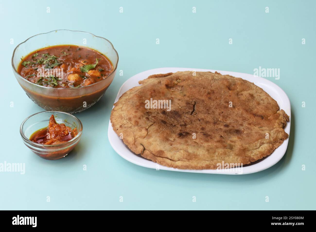 Indian flatbread - Aloo Kulcha with Choley or Stuffed Potato Bread or ...