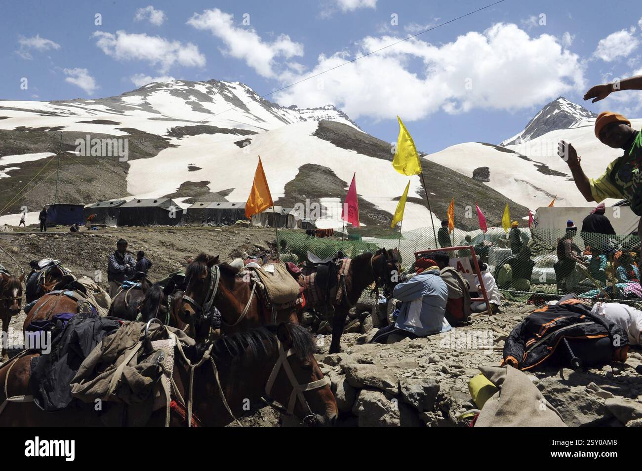 Pilgrim pabibal to panchtarni, amarnath yatra, Jammu Kashmir, India ...