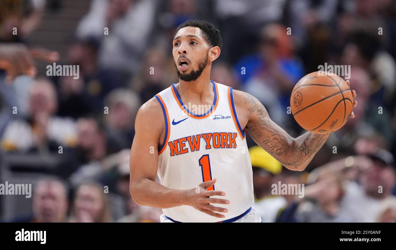 New York Knicks guard Cameron Payne (1) plays against the Indiana ...