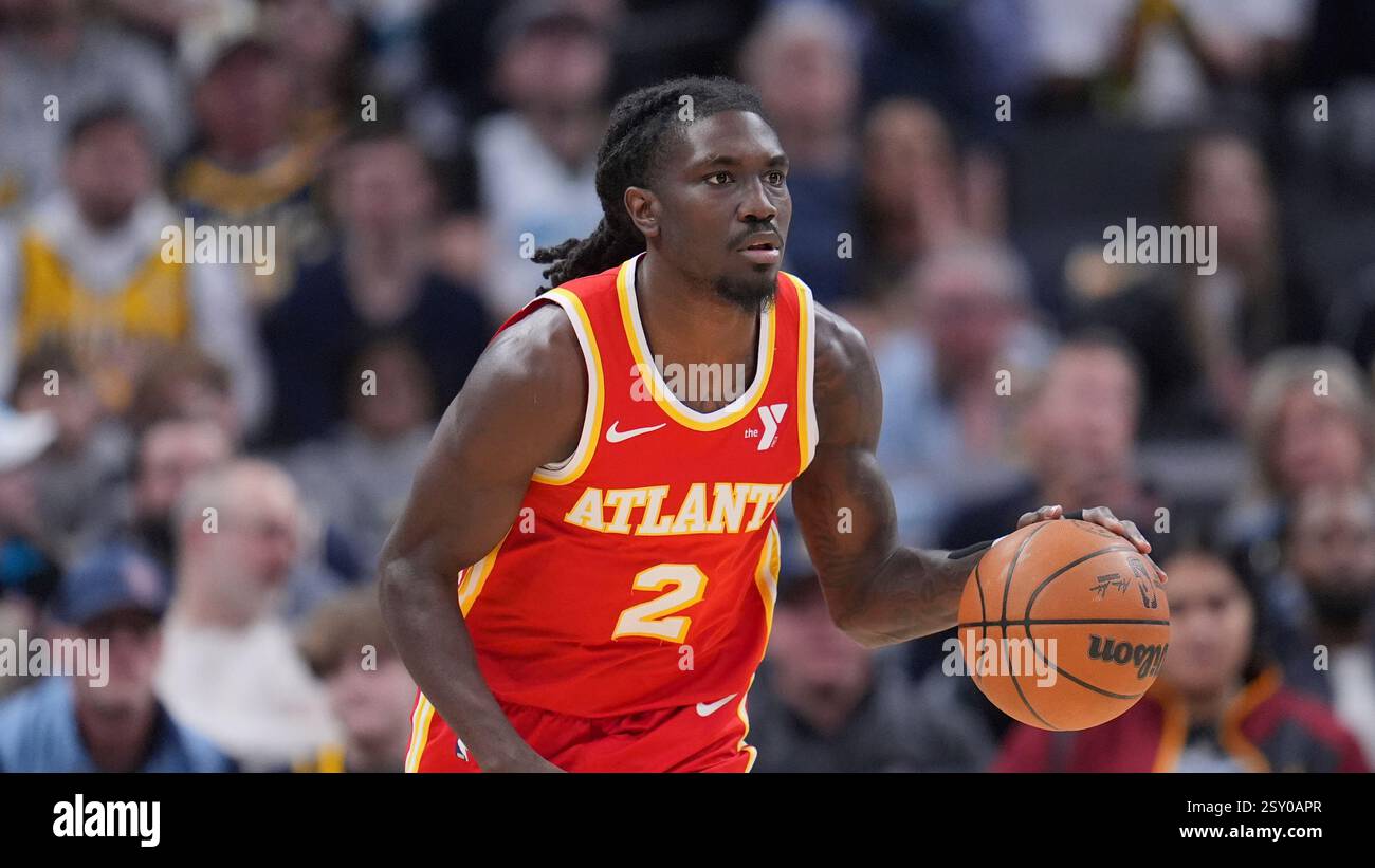 Atlanta Hawks guard Keaton Wallace (2) plays against the Indiana Pacers ...