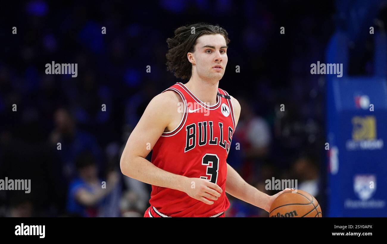 Chicago Bulls' Josh Giddey plays during an NBA basketball game Monday ...