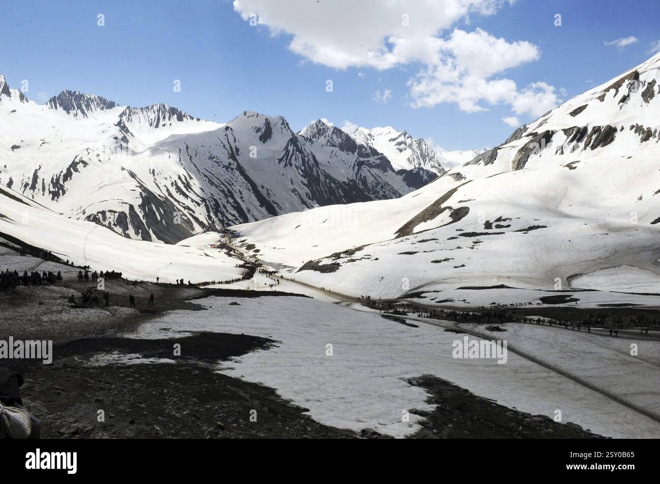 Pilgrim mahagunas pass to ganesh top, amarnath yatra, Jammu Kashmir ...