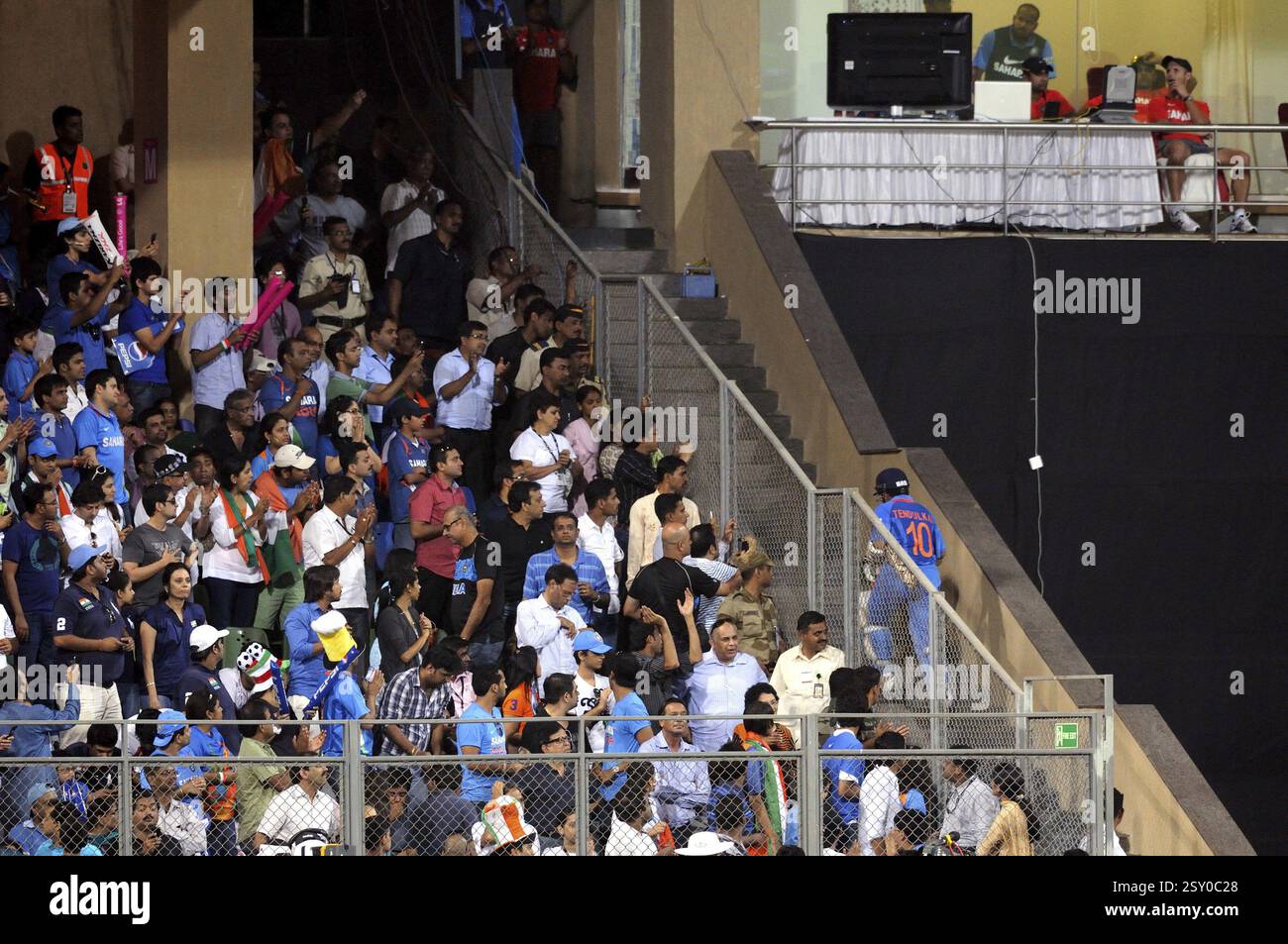 Cricket fans legendary batsman Sachin Tendulkar walking dressing room ...