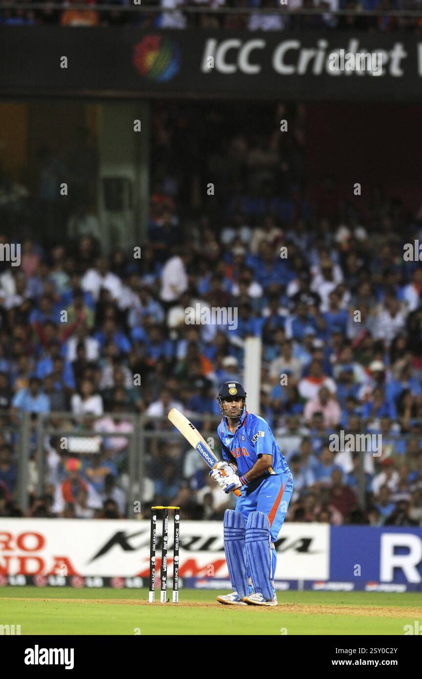 M s dhoni 2011 hi-res stock photography and images - Alamy