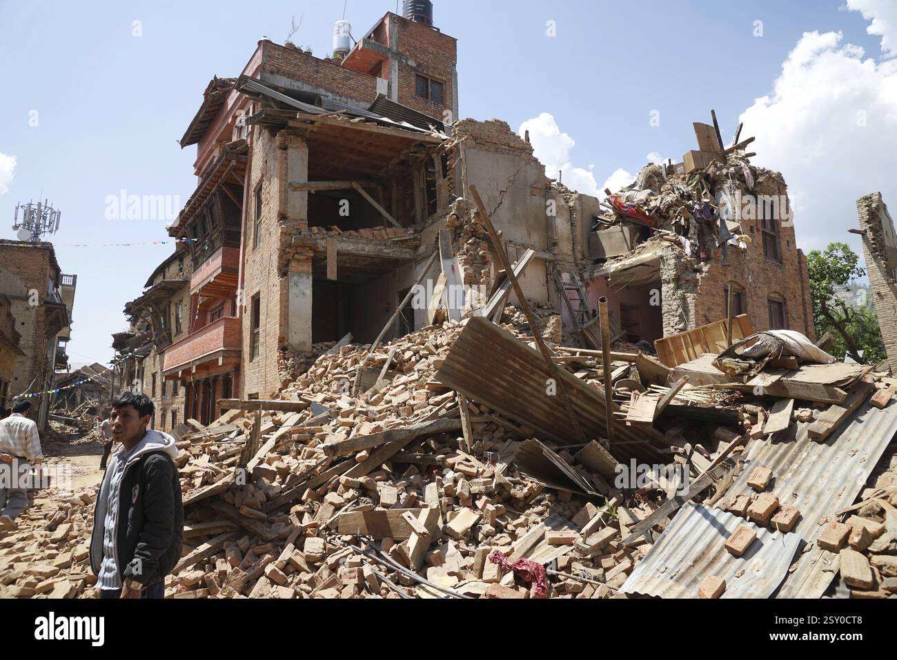 Residential building collapsed, earthquake, nepal, asia Stock Photo - Alamy