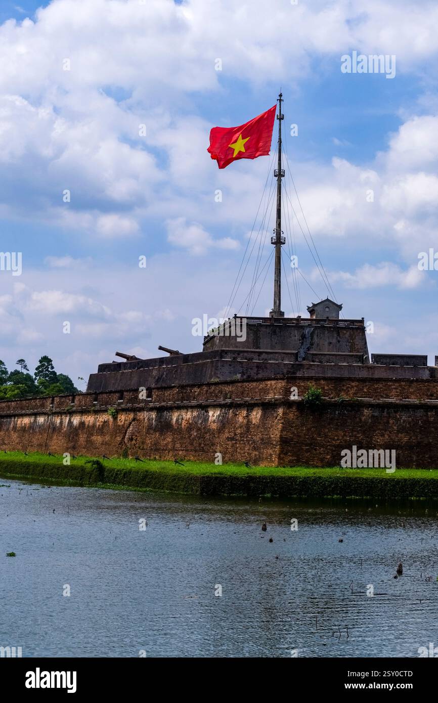 Viet nam waving flag hi-res stock photography and images - Alamy
