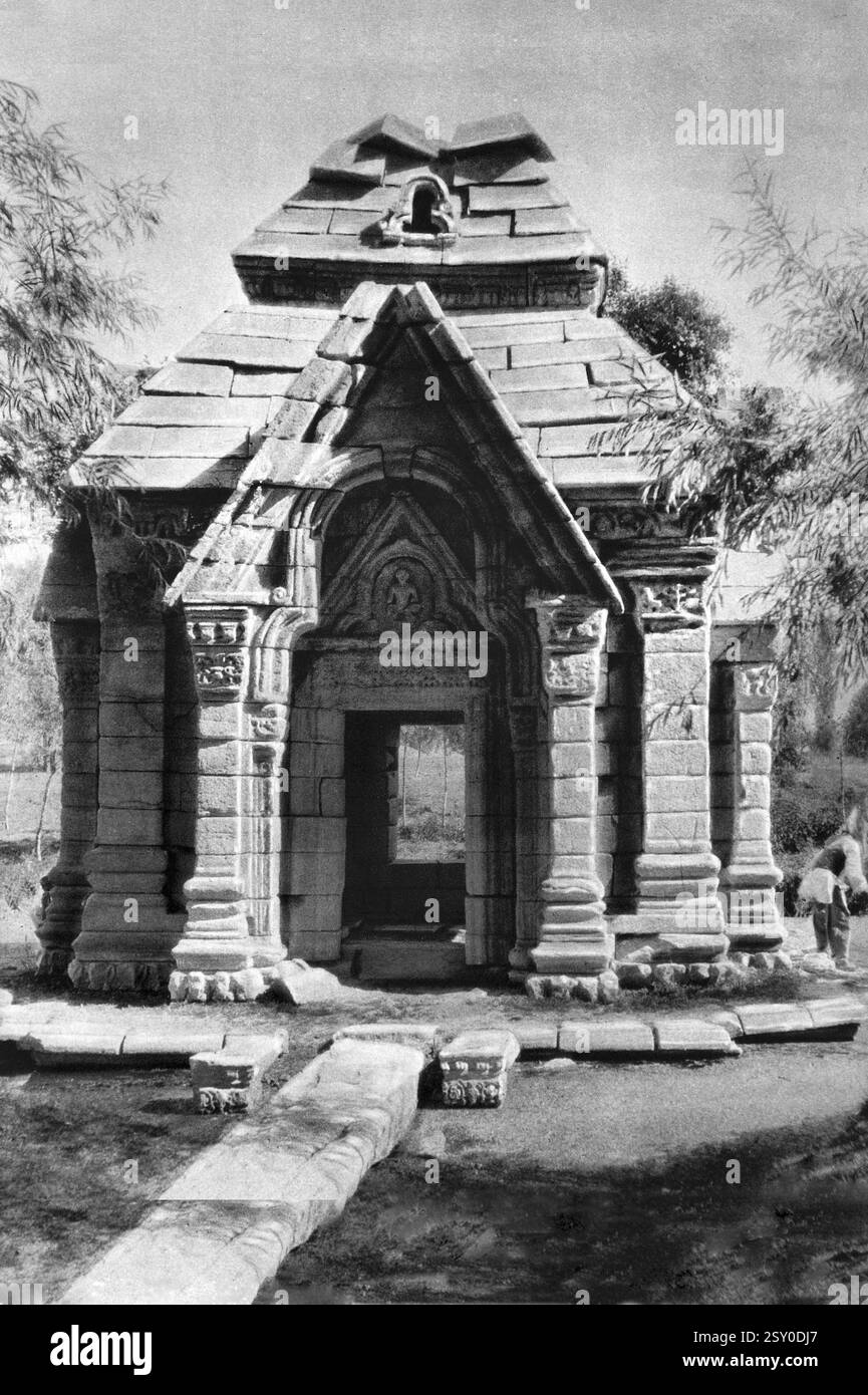 Pandarinath temple srinagar jammu and kashmir, india, asia Stock Photo ...