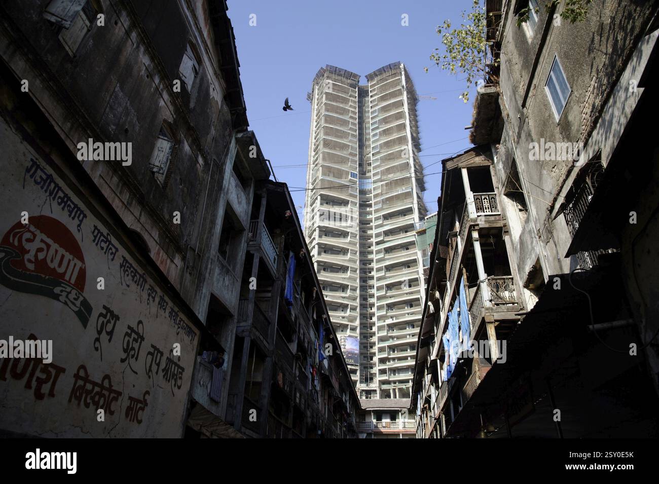 Construction front of old building chawl system lalbaug mumbai ...