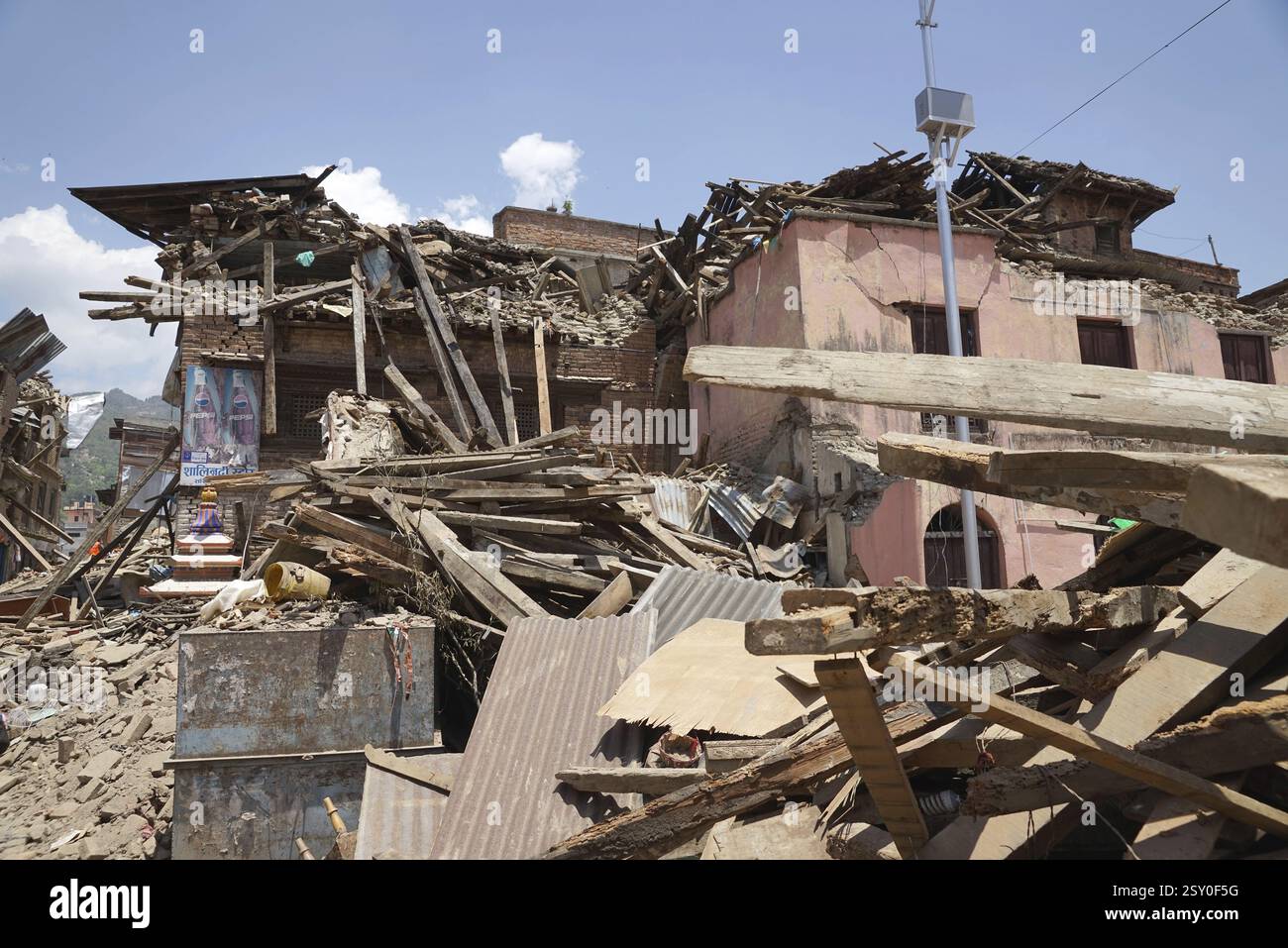 Residential building collapsed, nepal, asia Stock Photo - Alamy