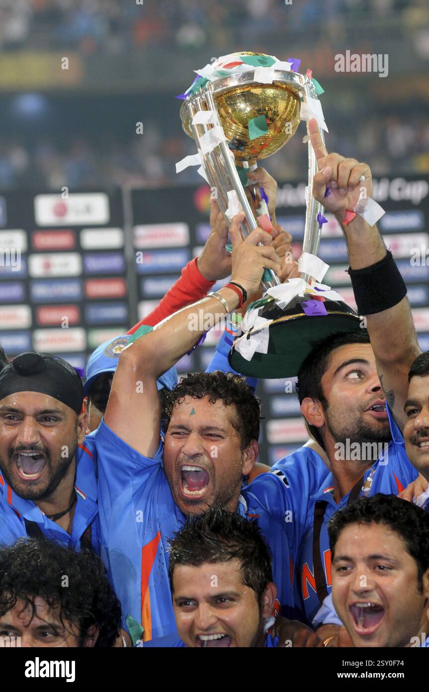 Indian cricketer Sachin Tendulkar celebrate ICC World cup trophy ...