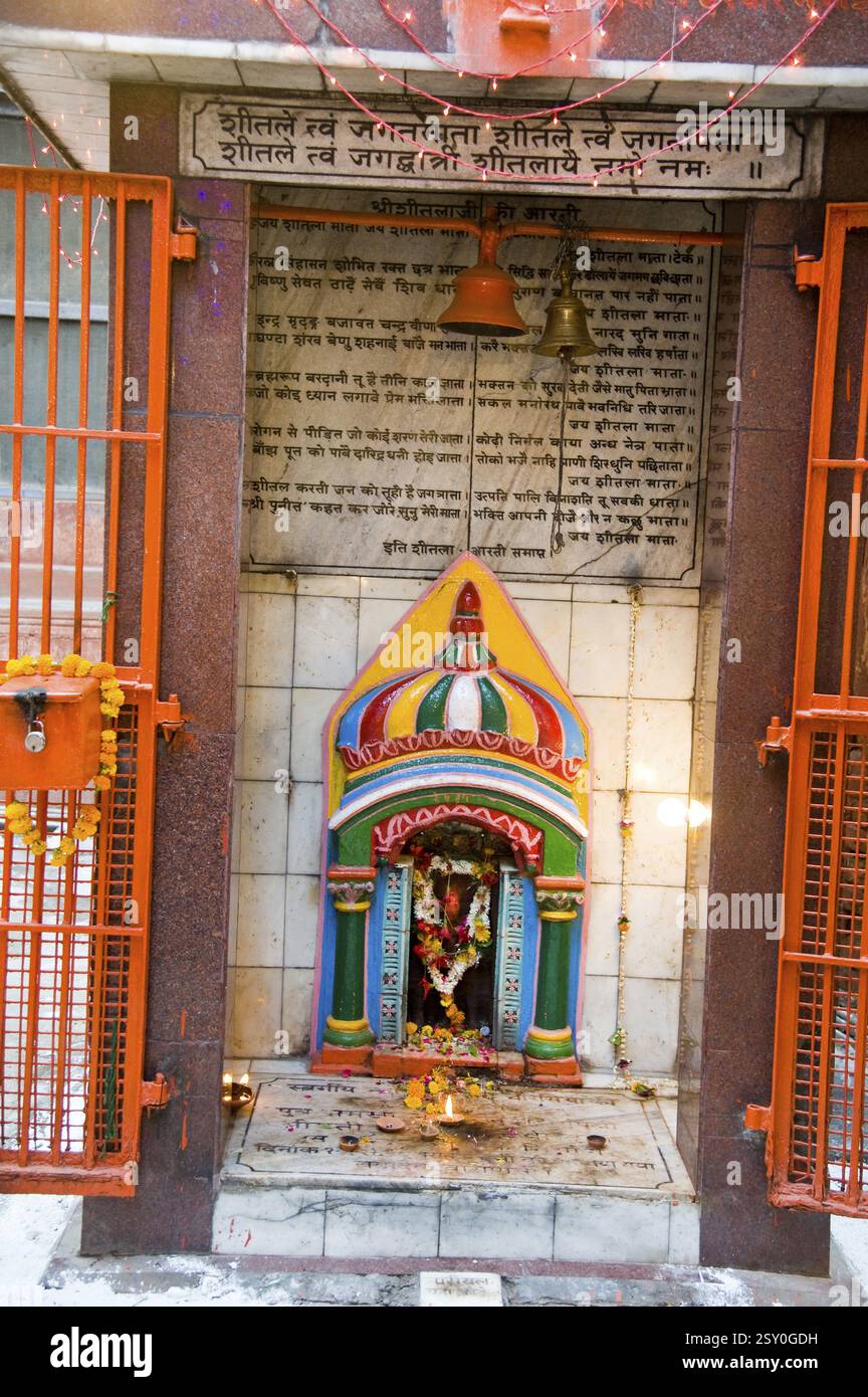 Sheetla mata mandir, varanasi, uttar pradesh, india, asia Stock Photo ...