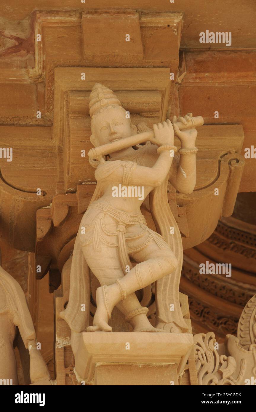Krishna statue carving on pillar of swaminarayan temple gujarat, India ...