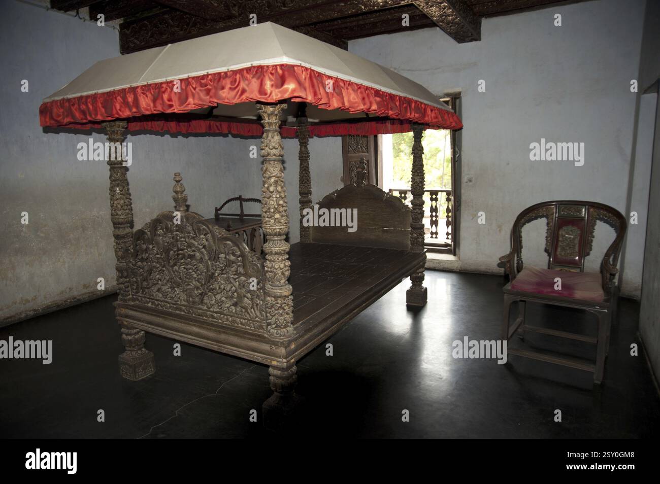 King Cot in Padmanabhapuram Palace at kerala India Stock Photo - Alamy
