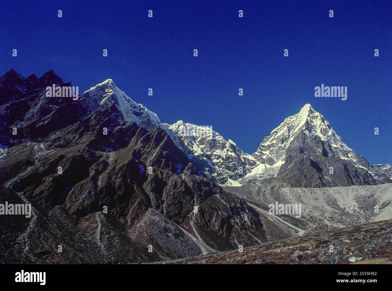 Mountains near pheriche, nepal, Asia Stock Photo - Alamy