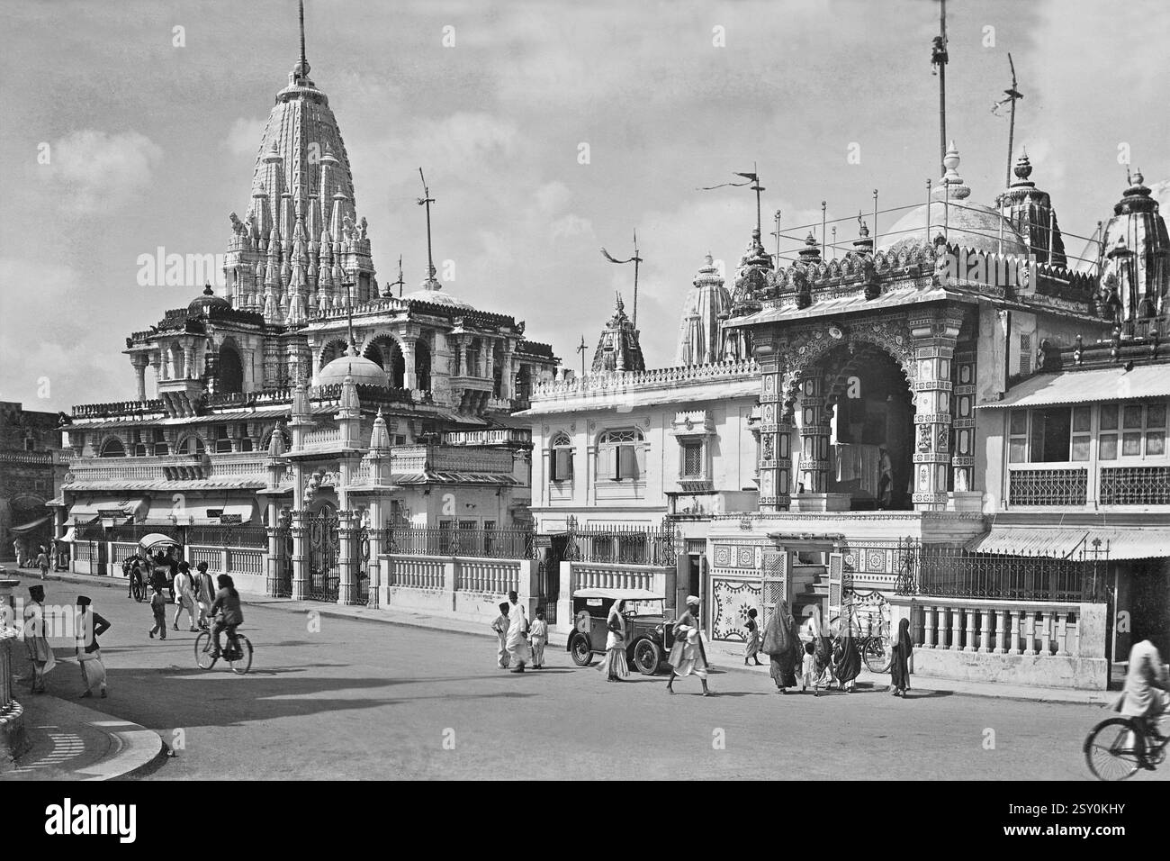 Vintage jain temple chandi bazaar, jamnagar, gujarat, india, asia Stock ...
