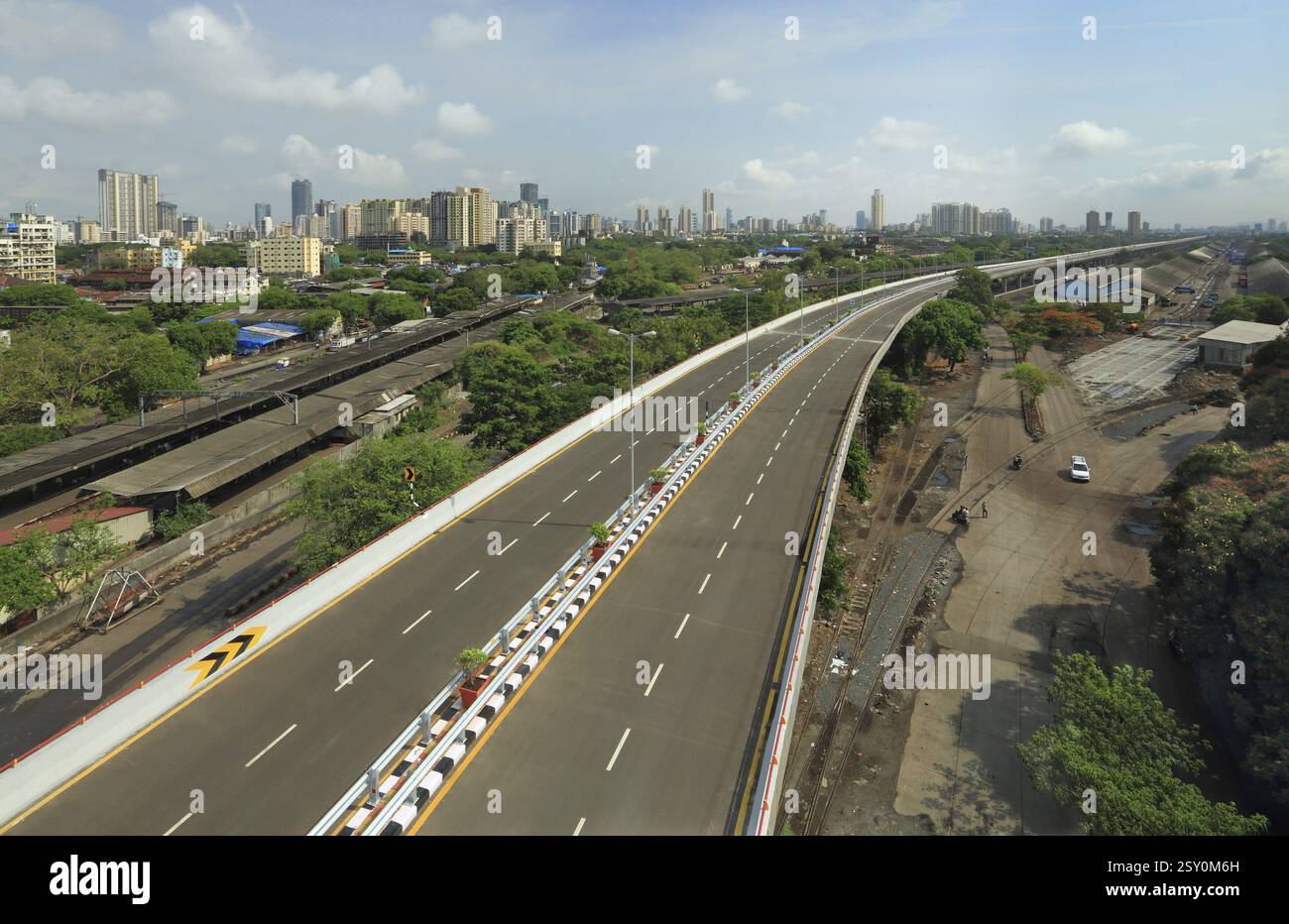 Eastern freeway flyover, mumbai, maharashtra, india, asia Stock Photo ...