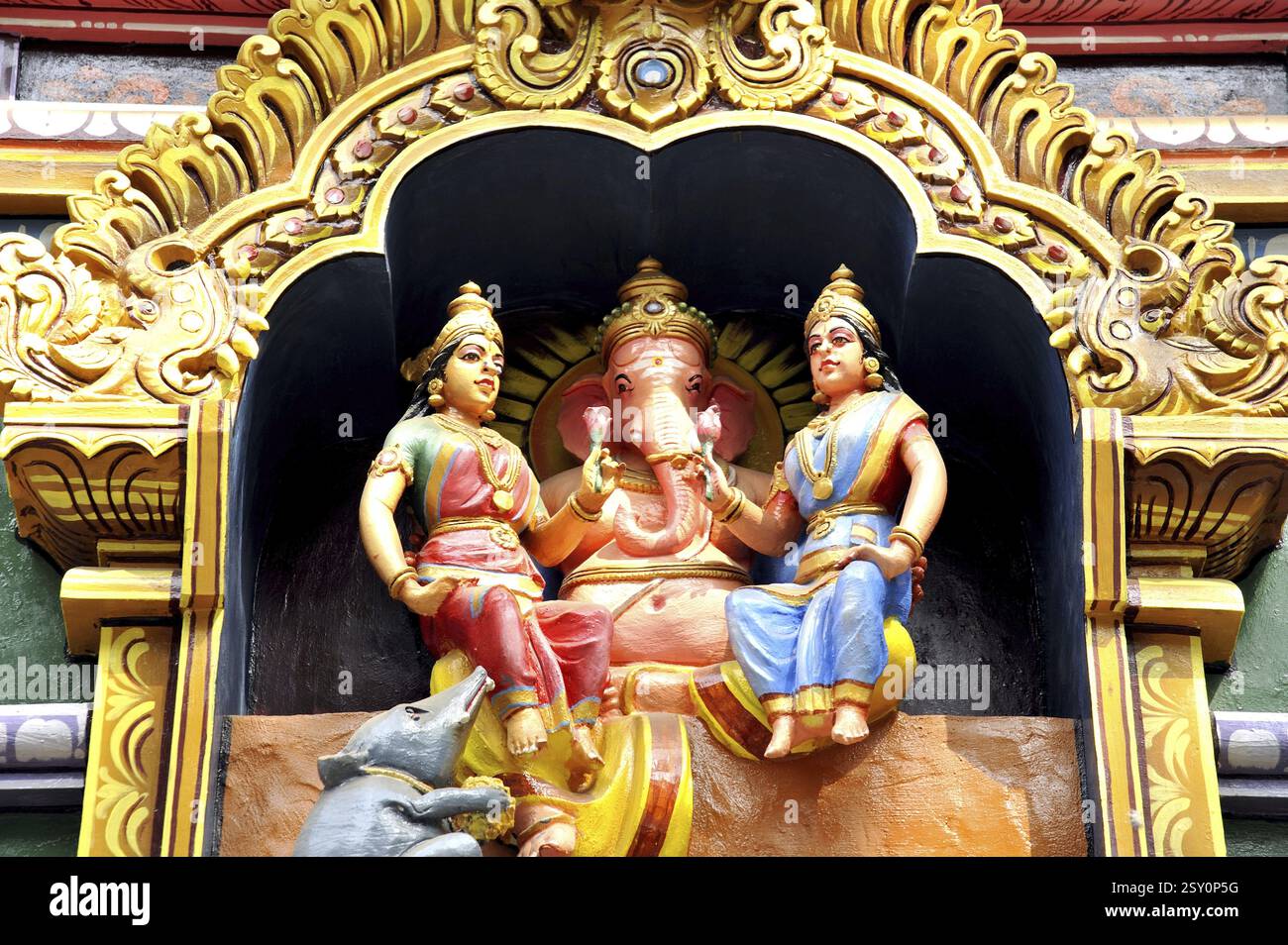 Statue of Lord Ganesh with Riddhi Siddhi at Mumbai Maharashtra India ...