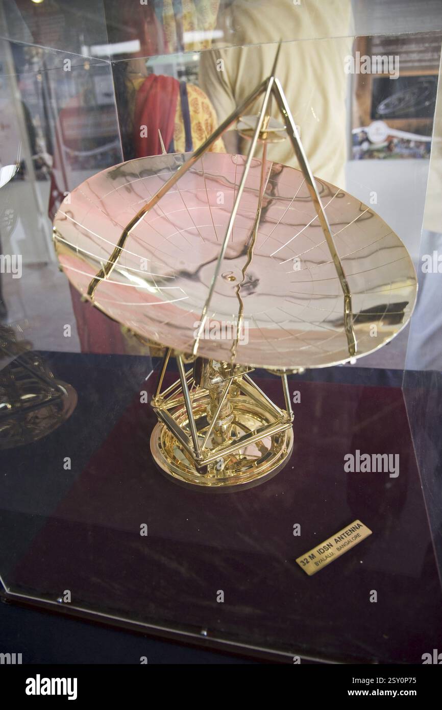 Isro model of indigenously built antennae, mumbai, maharashtra, india ... Isro model of indigenously built antennae, mumbai, maharashtra, india ...