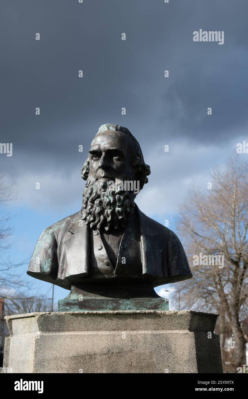 Sir Josiah Mason bust, Chester Road, Erdington, Birmingham, West ...