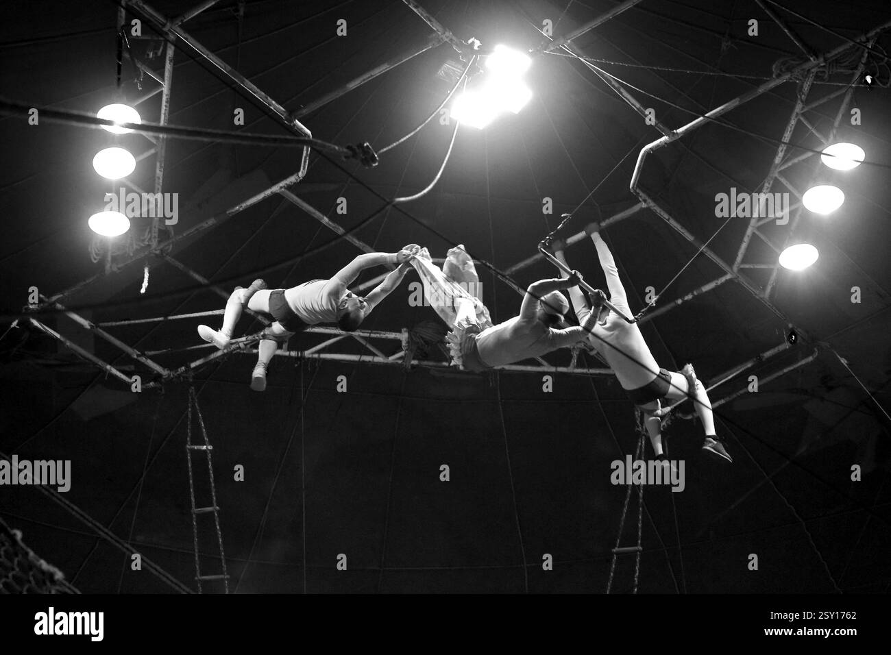 Circus 2 Black and White Stock Photos & Images - Alamy