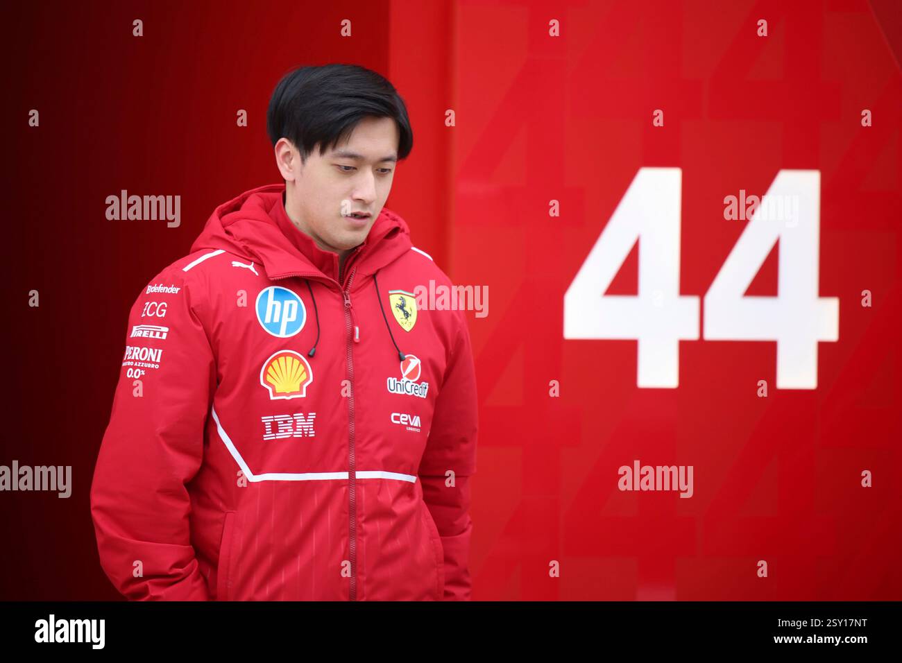 Zhou Guanyu (Scuderia Ferrari HP, Ersatzfahrer, #24), BAH, Bahrain ...