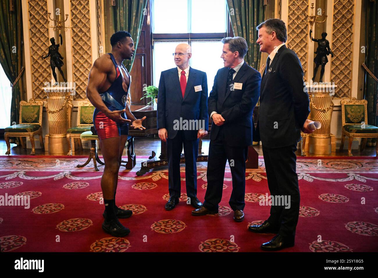 Gladiator Nitro aka Harry Aikines-Aryeetey speaks with actors Matt ...