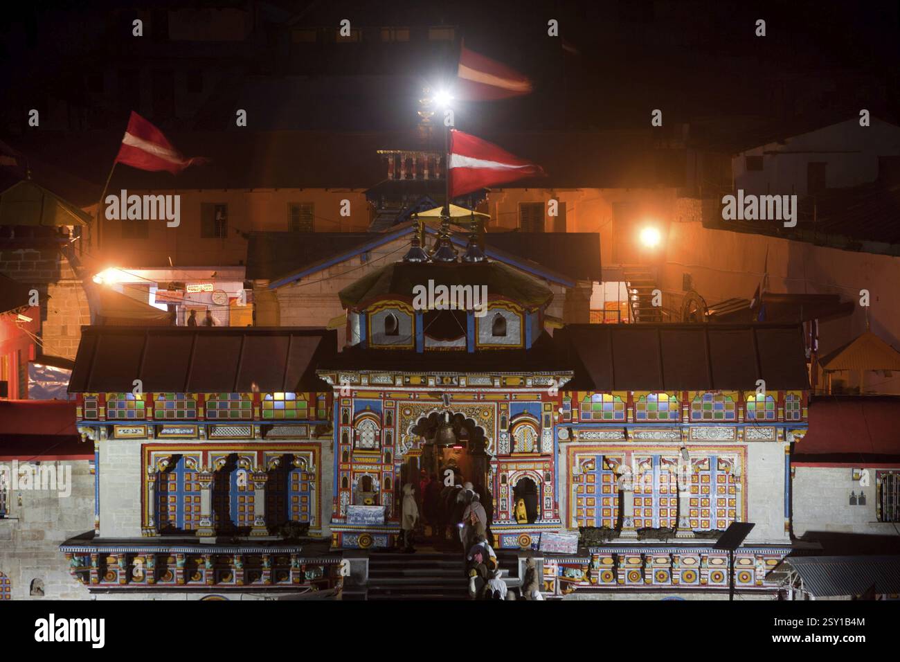 Badrinath temple in uttarakhand hi-res stock photography and images - Alamy