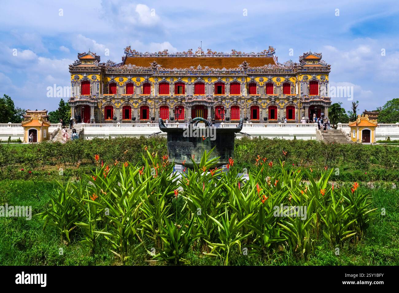 The facade of Kien Trung Palace, Äián Kiáºn Trung, part of the citadel of Hue, HoÃ ng thÃ nh ...