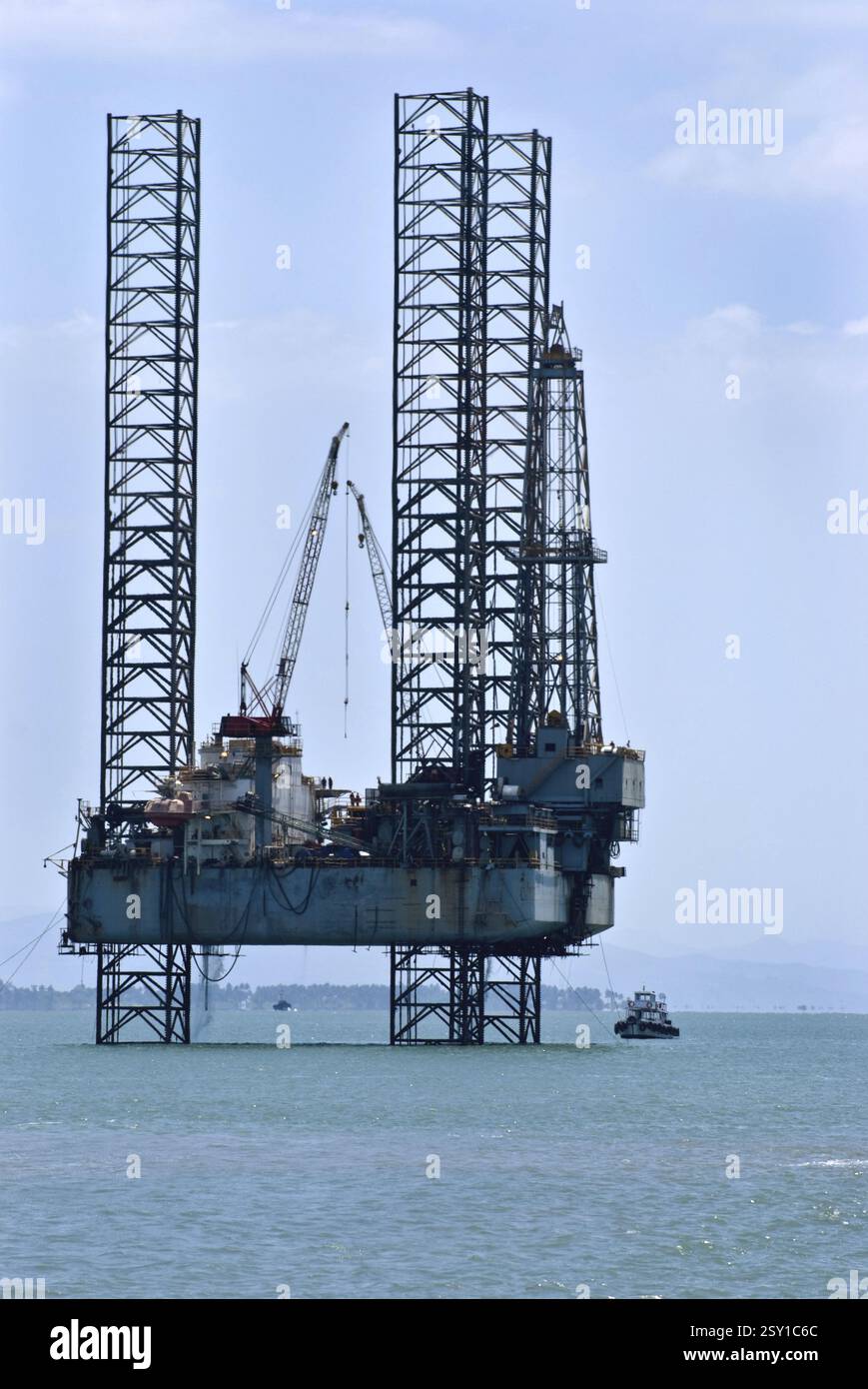 Oil rig, Bombay Mumbai, Maharashtra, India, Asia Stock Photo - Alamy