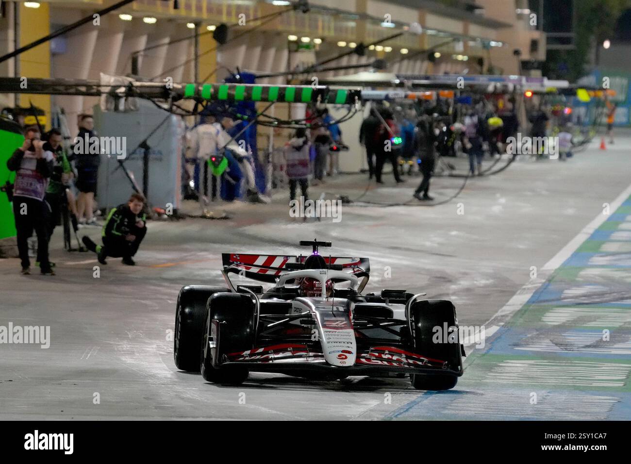 Sakhir, Bahrain. 26th Feb, 2025. Formula 1, start of testing ahead of ...