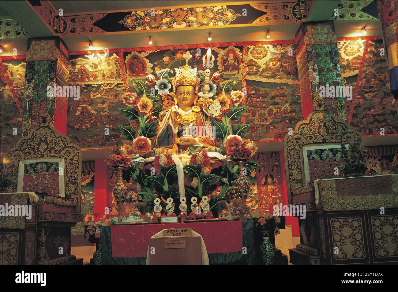 Buddha statue, india, asia Stock Photo - Alamy