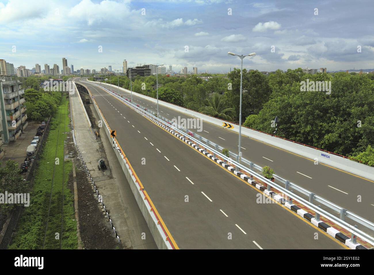 Eastern freeway flyover, mumbai, maharashtra, india, asia Stock Photo ...