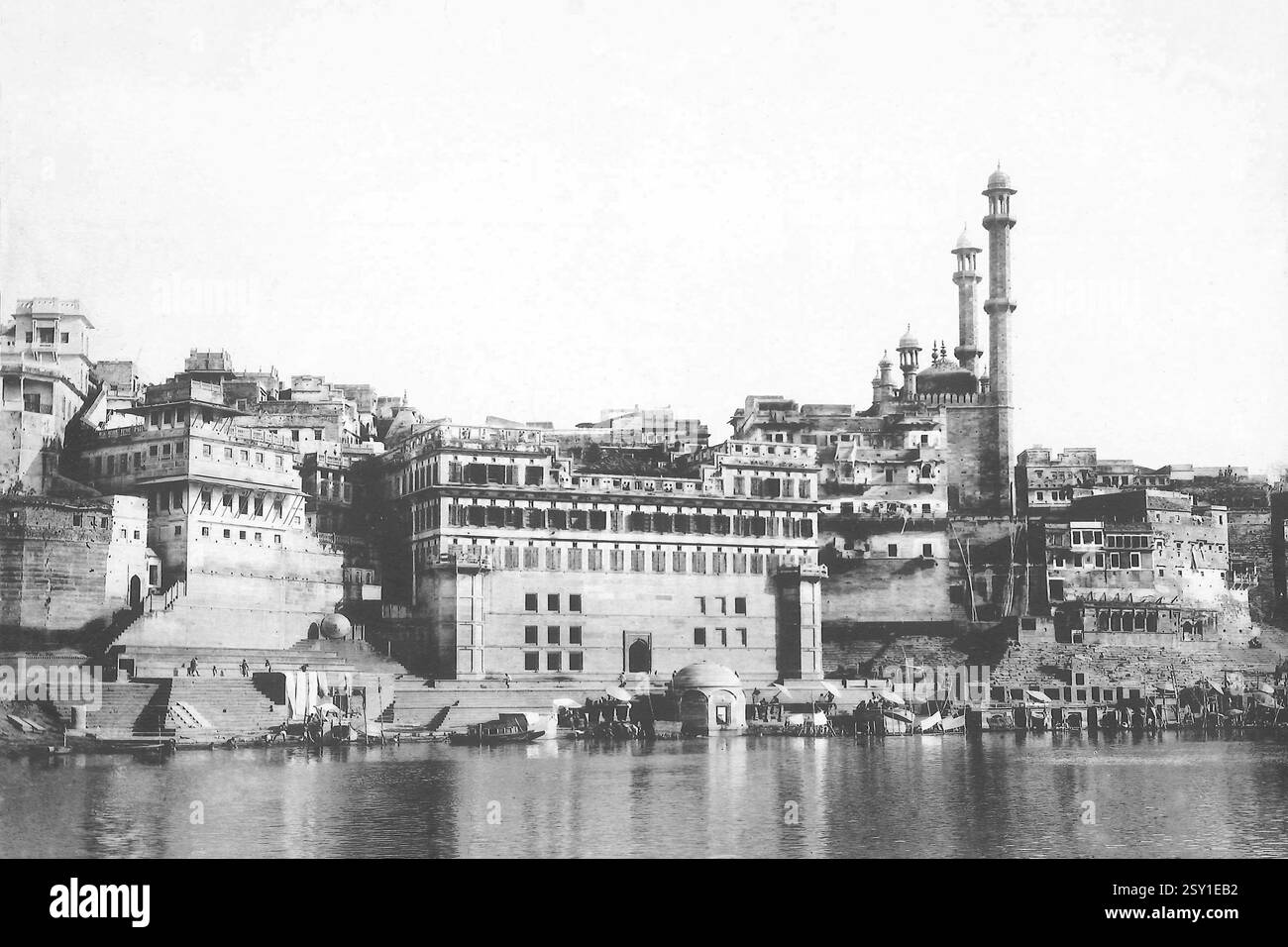Hindu temple shrine varanasi hi-res stock photography and images - Alamy