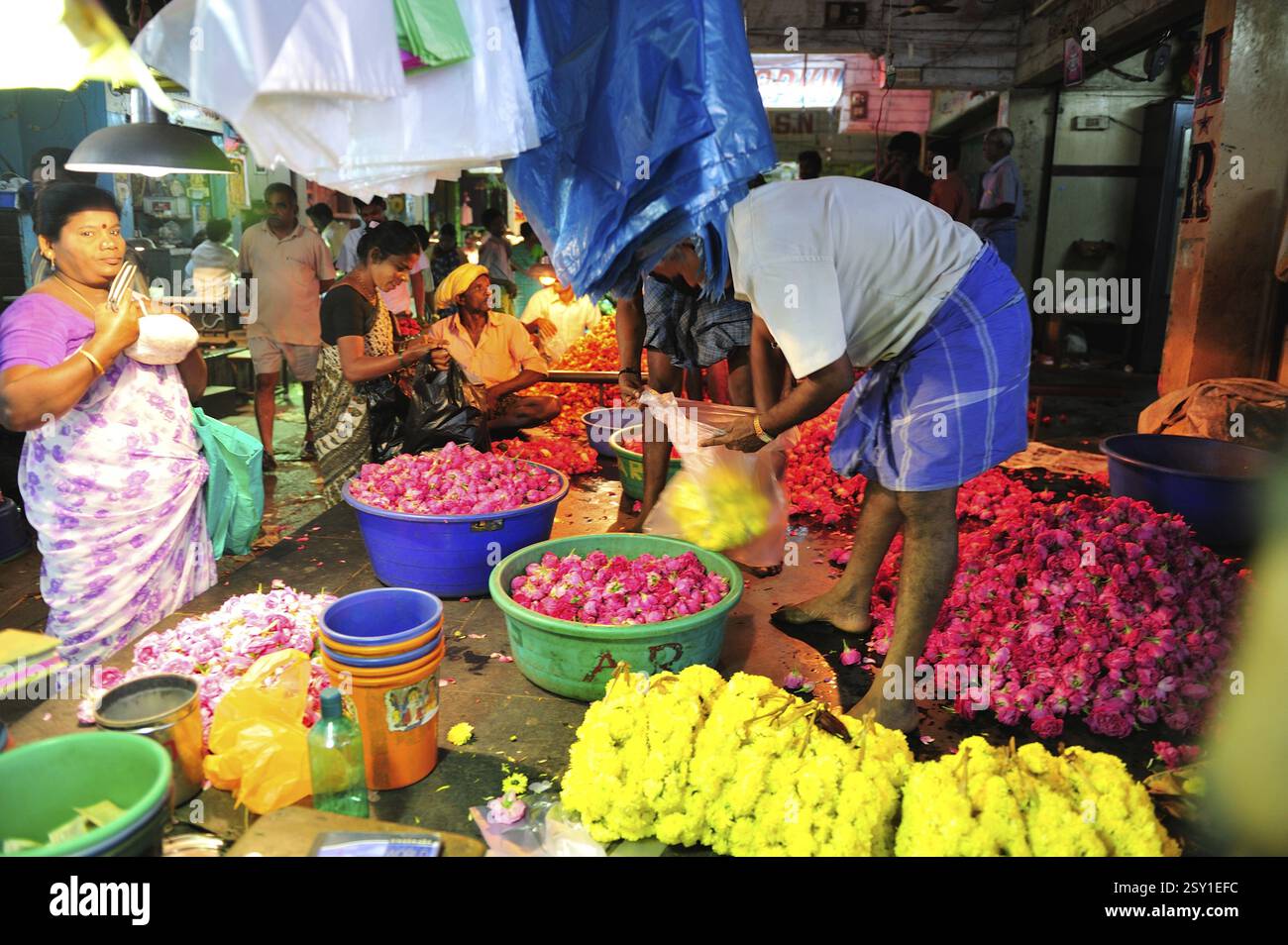 Koyambedu Flower Market Chennai Tamil Nadu India Asia Stock Photo - Alamy