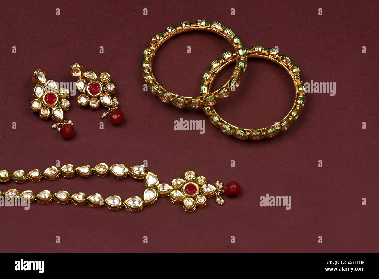 Indian jewellery accessories on background, kundan necklace set, Indian ...