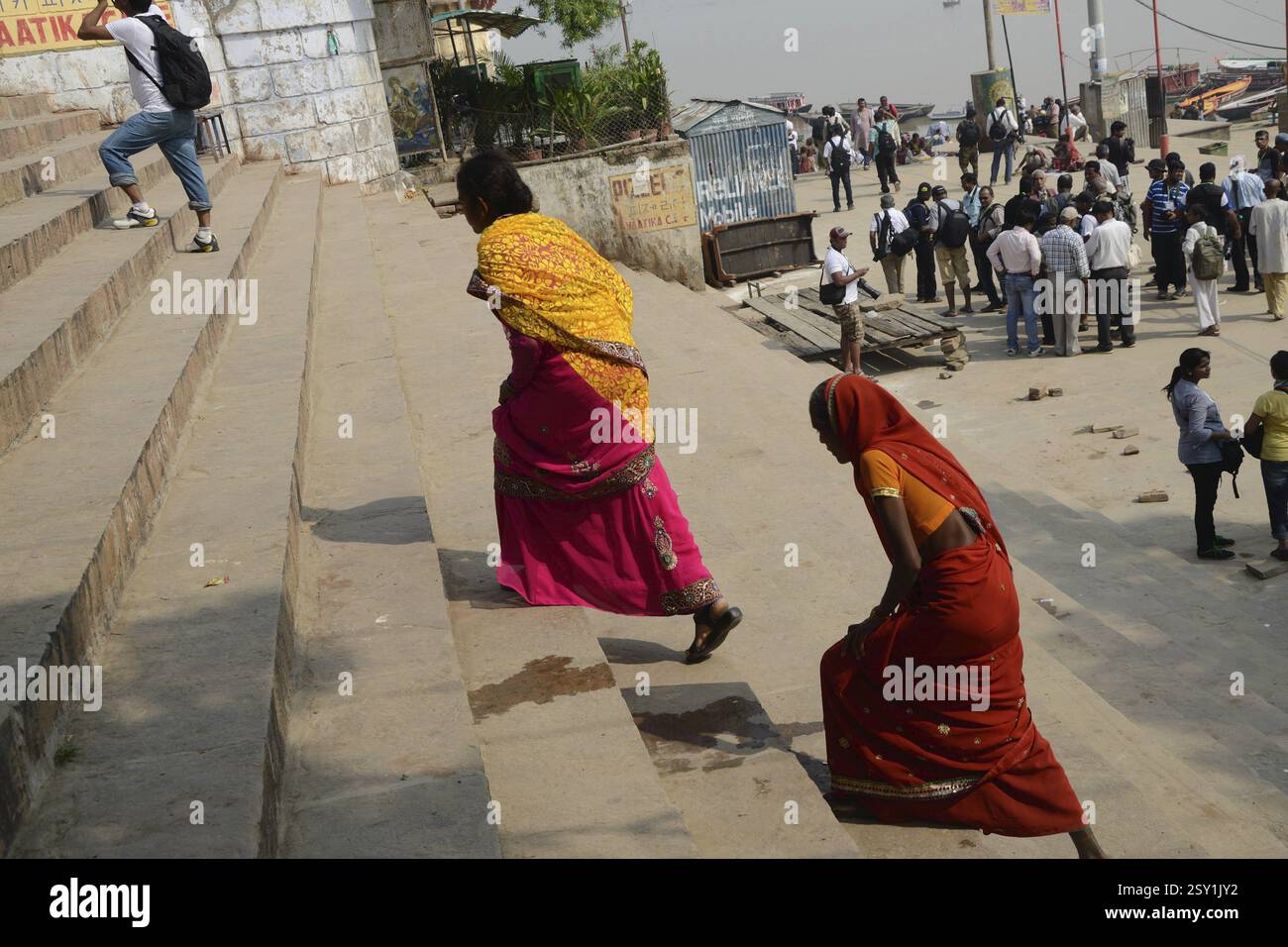 Women climbing steps, varanasi, uttar pradesh, india, asia Stock Photo ...