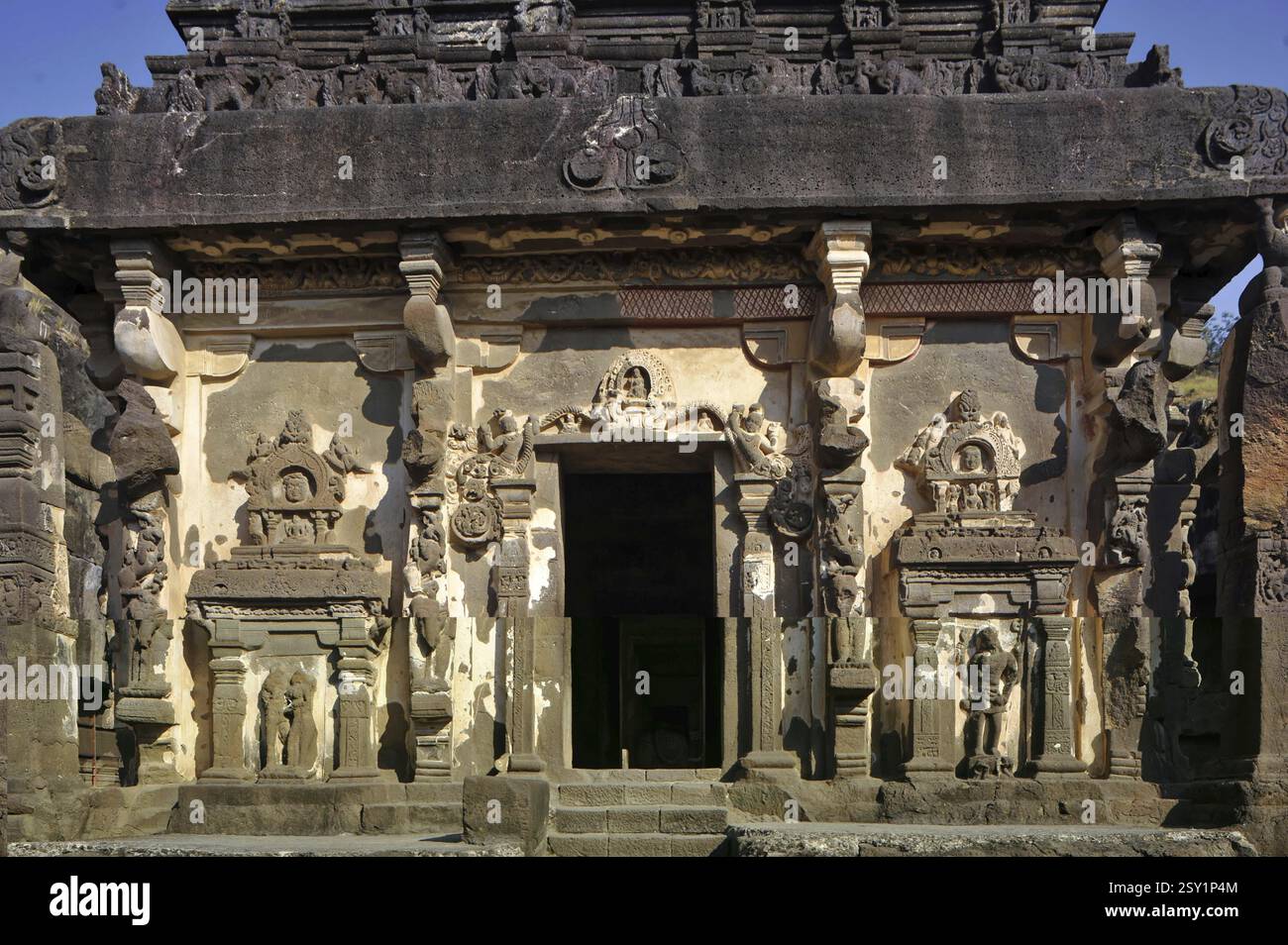 Kailasa temple, ellora cave, aurangabad, maharashtra, India, Asia Stock ...