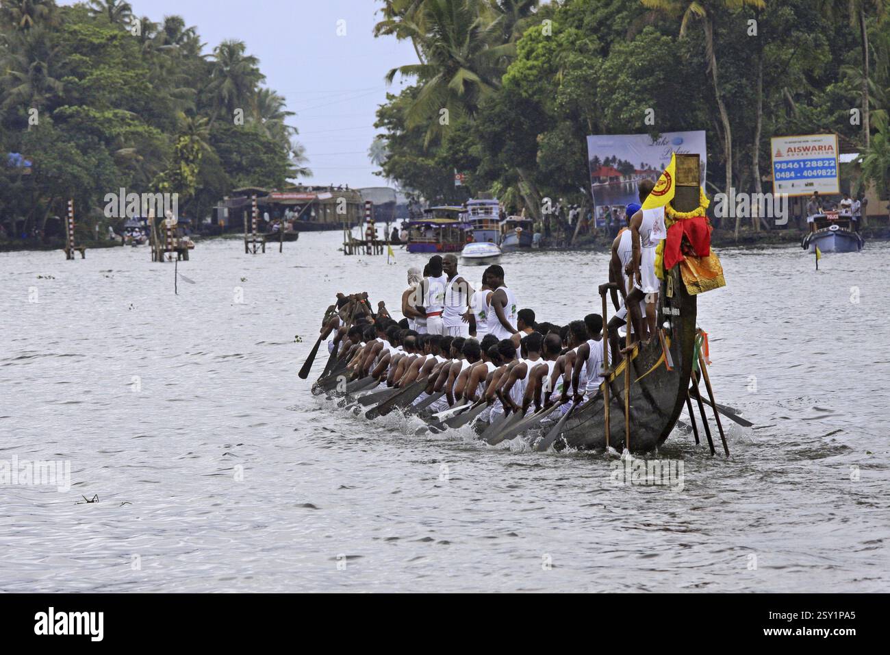 Snake boats Racing in Punnamada Lake at Alleppey Kerala India Stock ...