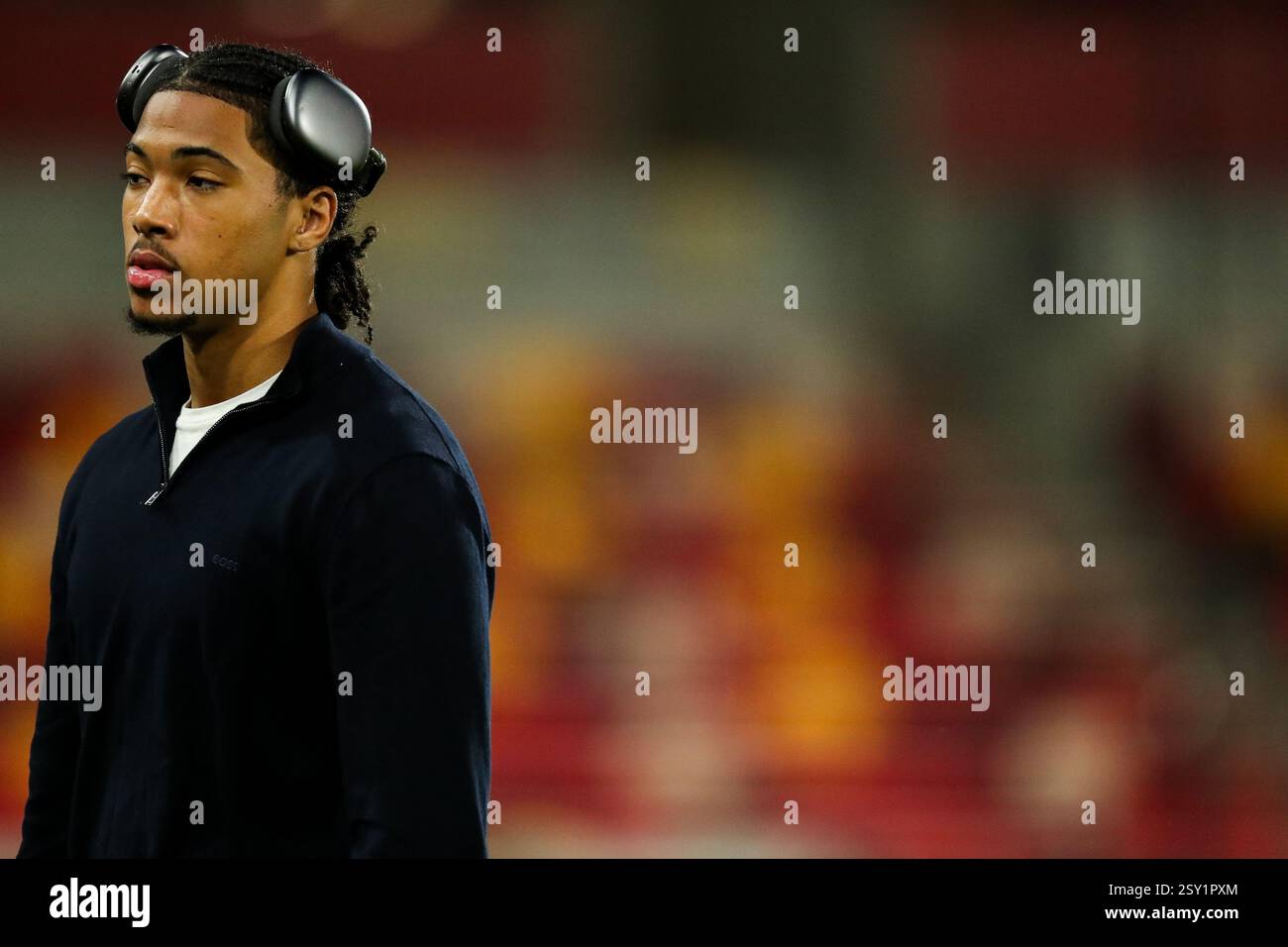 London, UK. 26th Feb, 2025. Benjamin Arthur of Brentford arrives at The Gtech Community Stadium ...