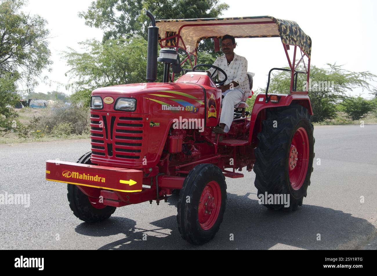 Farmer tractor, shirdi, nasik, maharashtra, india, asia Stock Photo - Alamy