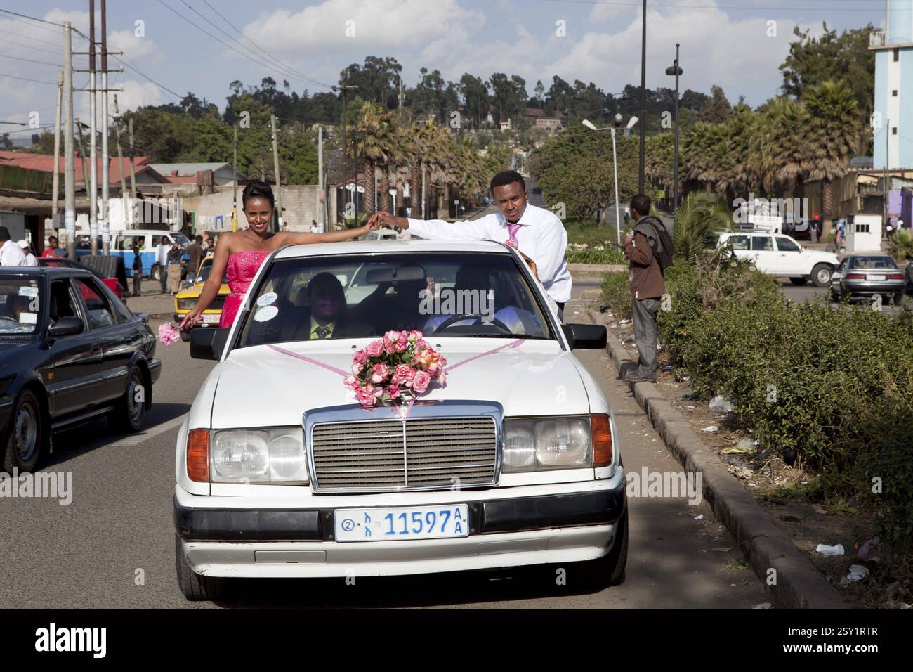 Ethiopian wedding hi-res stock photography and images - Alamy