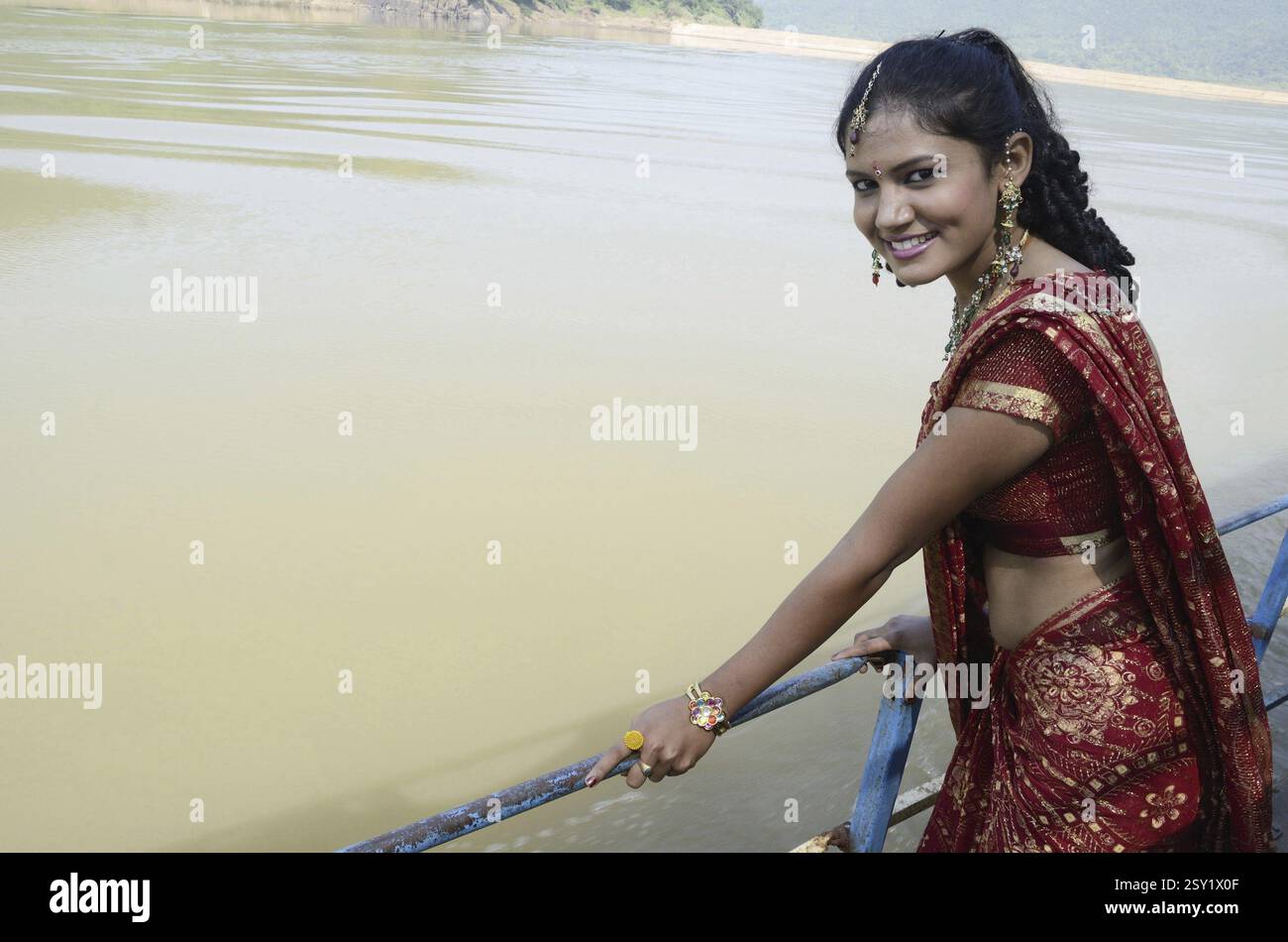 Girl wearing Saari and giving pose at Rajahmundry Andhra Pradesh India ...
