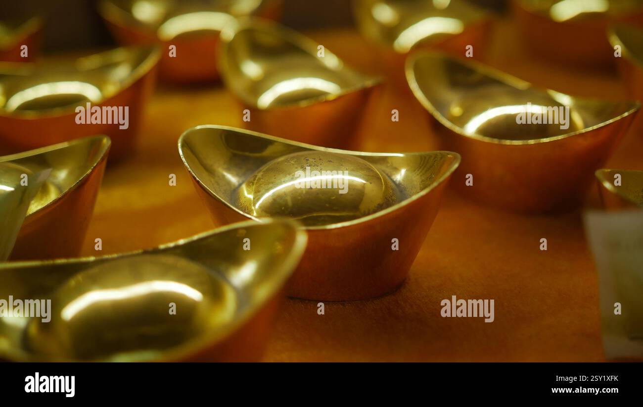 Money finance coins ancient hi-res stock photography and images - Alamy